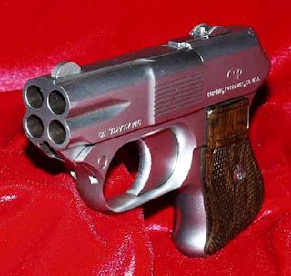 COP 357 Derringer multiple barrel firearm | World of Weapons | Gentlemint