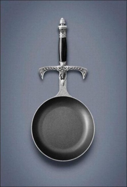 Sword Handle Frying Pan | Gentlemint