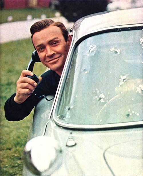 Windshield replacement hotline! | Gentlemint