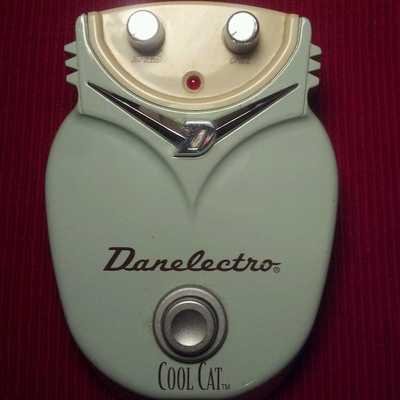 Danelectro Cool Cat chorus guitar pedal | eBay | Gentlemint