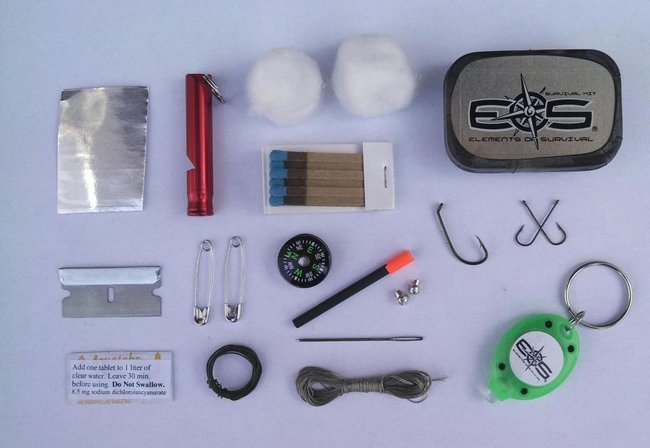 EOS Compact Survival Kit www.compactsurvival.com | Gentlemint
