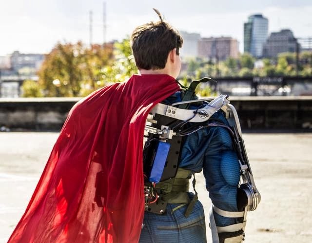 TITAN ARM EXOSKELETON | Gentlemint