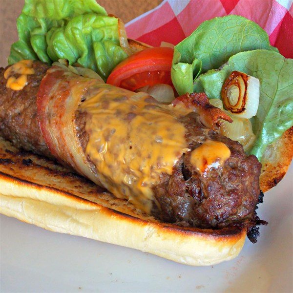 Bacon Cheeseburger Dogs | Gentlemint