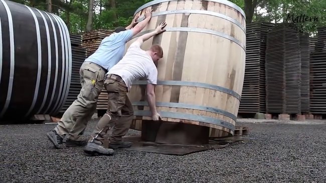 How Giant Barrels Are Made - 3 Cooperages | Gentlemint